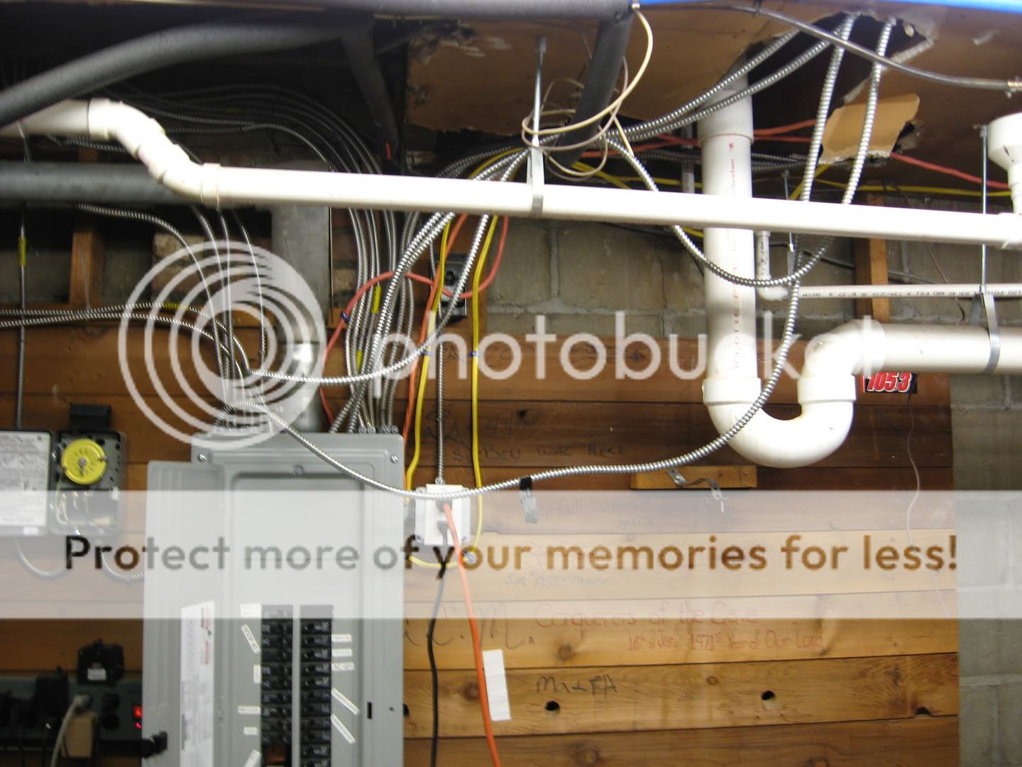 The hacks found a new wiring method.. | Electrician Talk